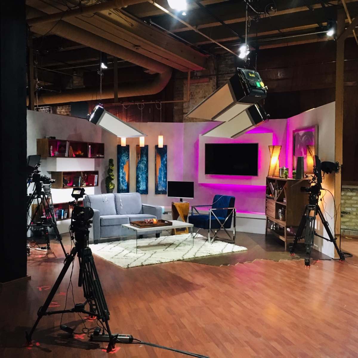 Downtown studio - Full use of all 3 sets for live stream or recorded ...