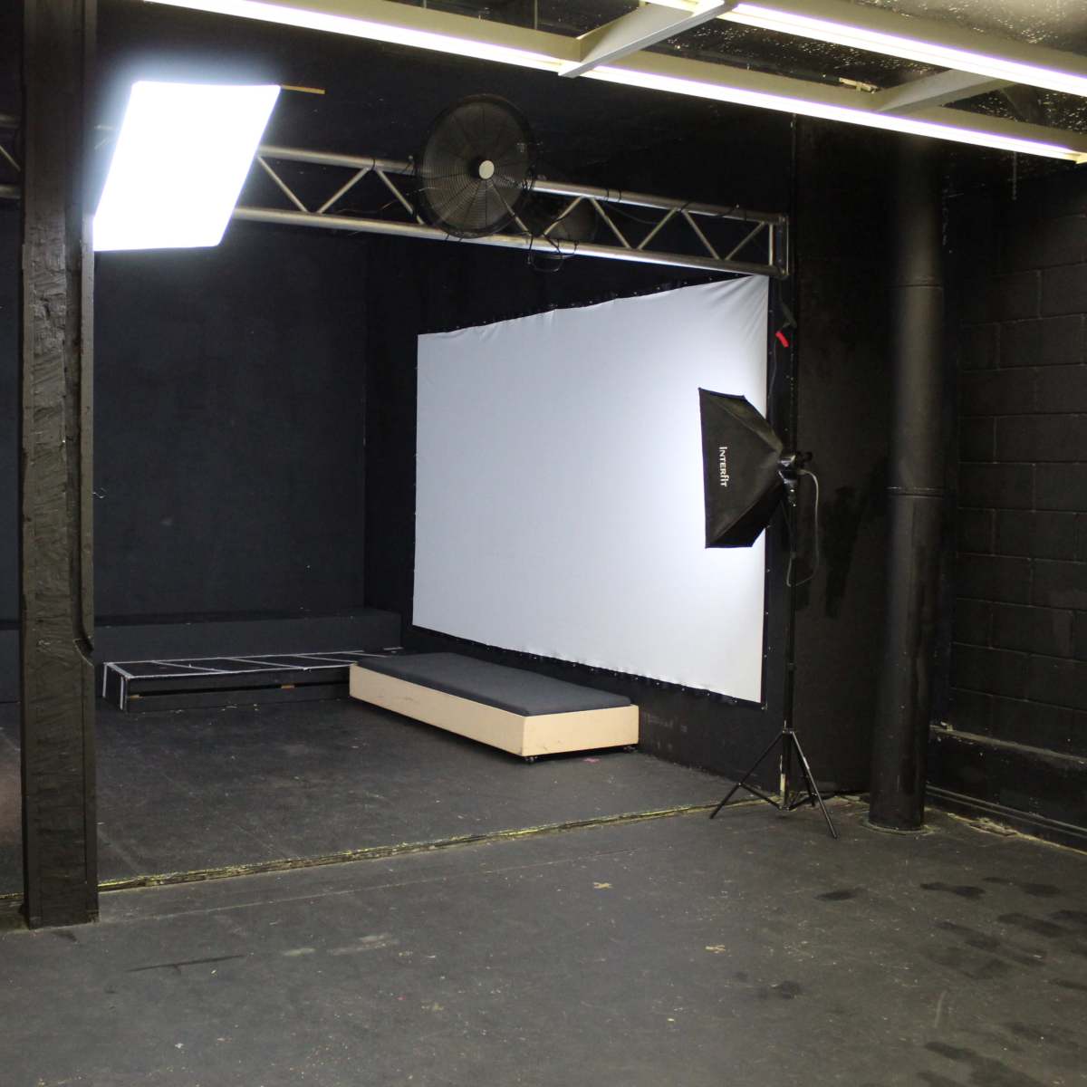 Black Box Production Studio and Intimate Performance Space in Downtown ...