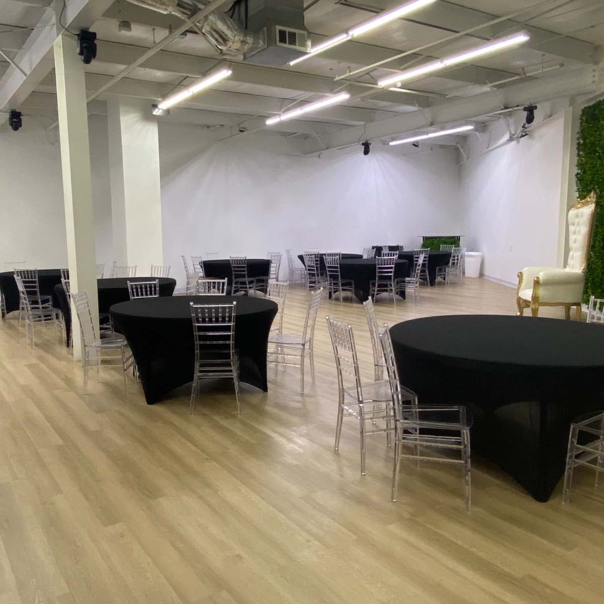 Garden-Themed Event Space w/ Complete Setup Included, Carrollton, TX ...