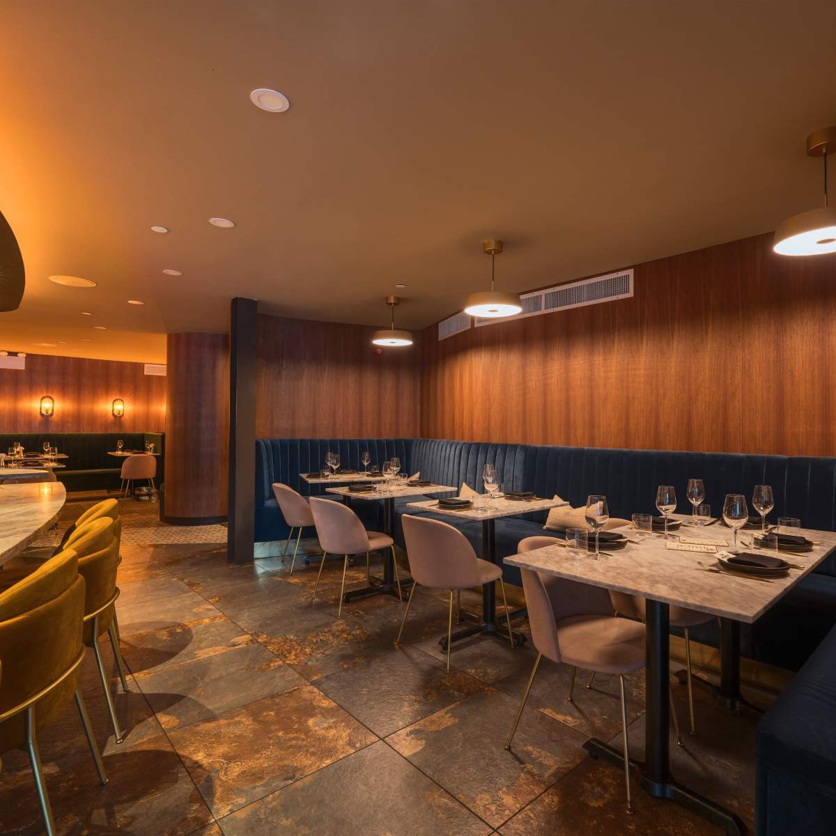 Modern Contemporary Restaurant Space with Enclosed Atrium in the Heart ...