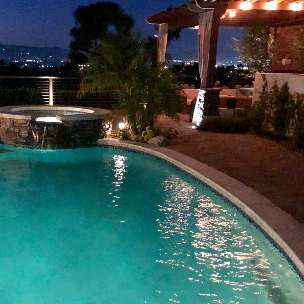 Breathtaking City Mountain Views Spacious Open Floor Plan Remodeled ...