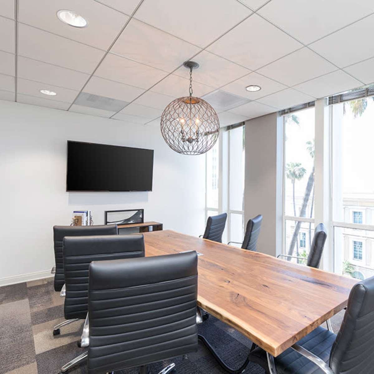 8 Person Conference Room With View, Beverly hills, CA | Event | Peerspace