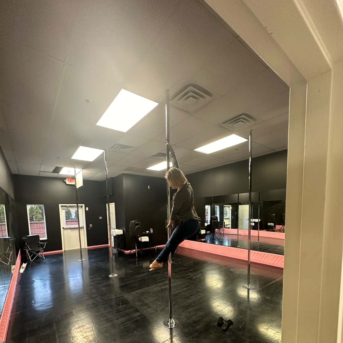 Pole Dancing Studio w/Lessons, Stafford, VA | Event | Peerspace