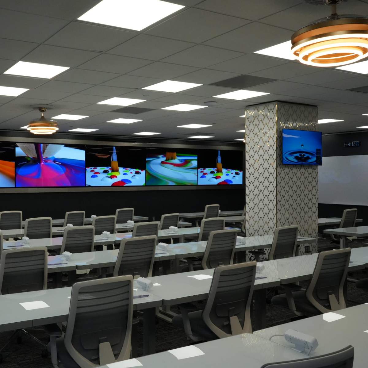 High Tech Training Classroom, Sterling, VA | Production | Peerspace