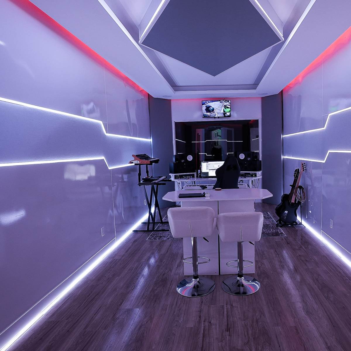 Futuristic studio (Engineer include), Houston, TX | Production | Peerspace