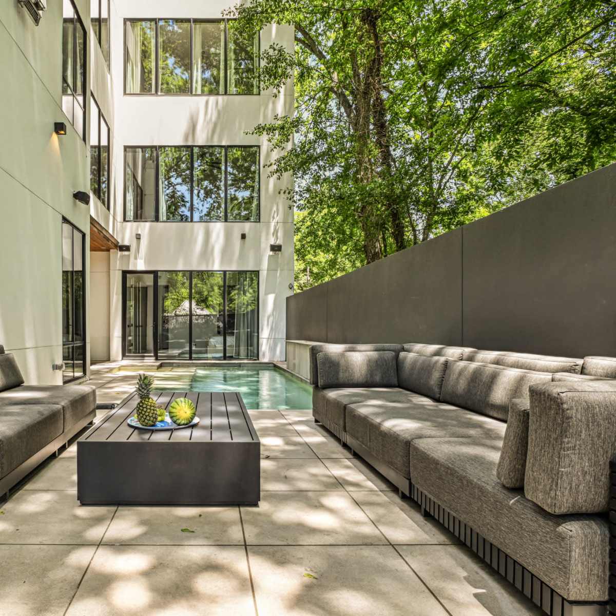 Midtown Modern Showpiece, Atlanta, GA | Production | Peerspace