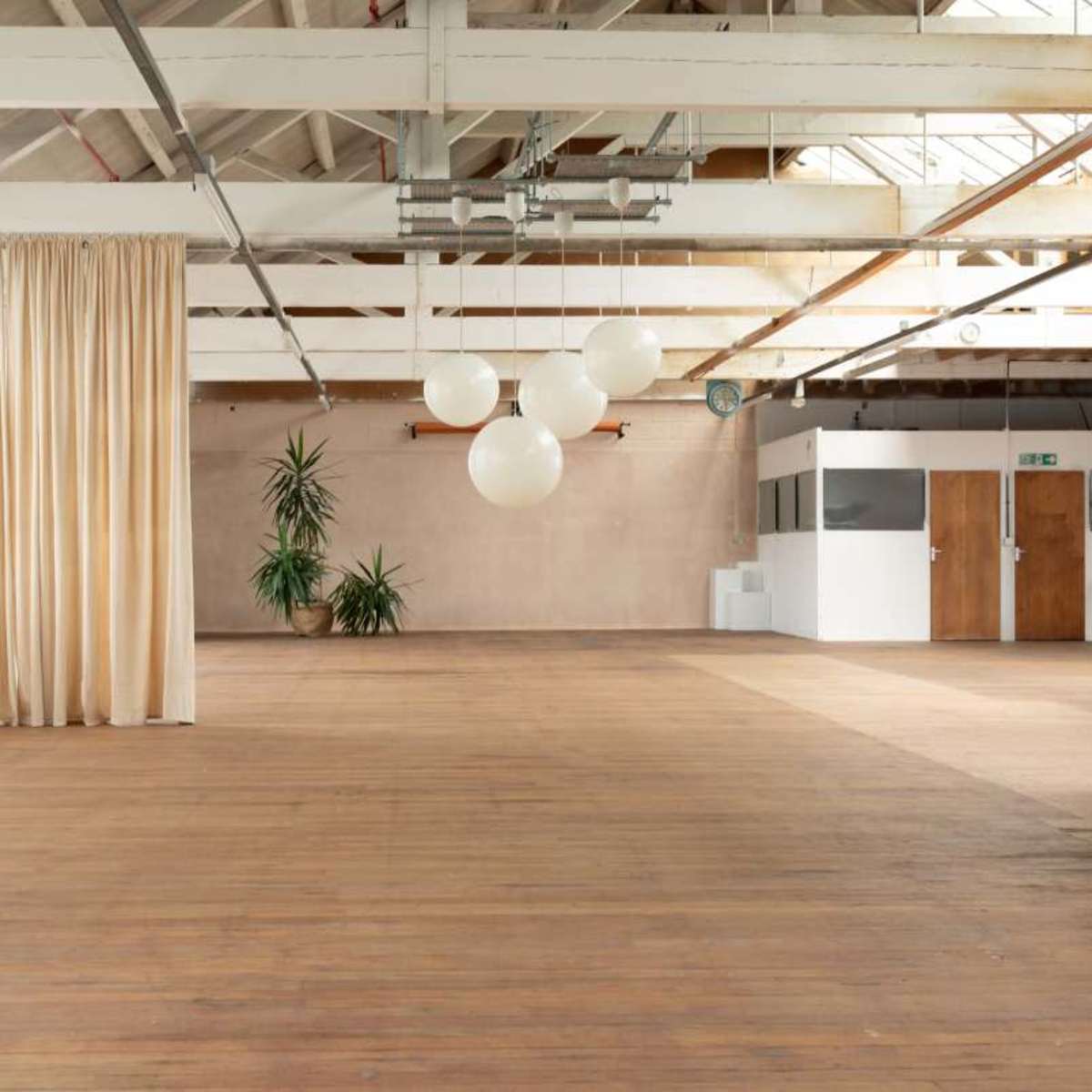 Daylight studio, Victorian Industrial Textile factory, Loft space ...