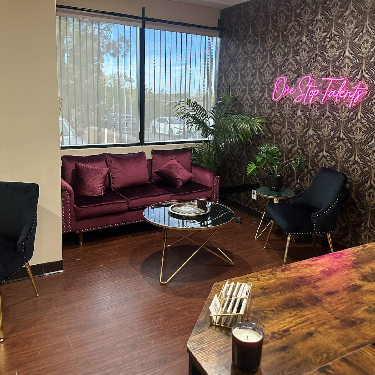 Glamorous multi-use office space in Irvine business center with photo ...