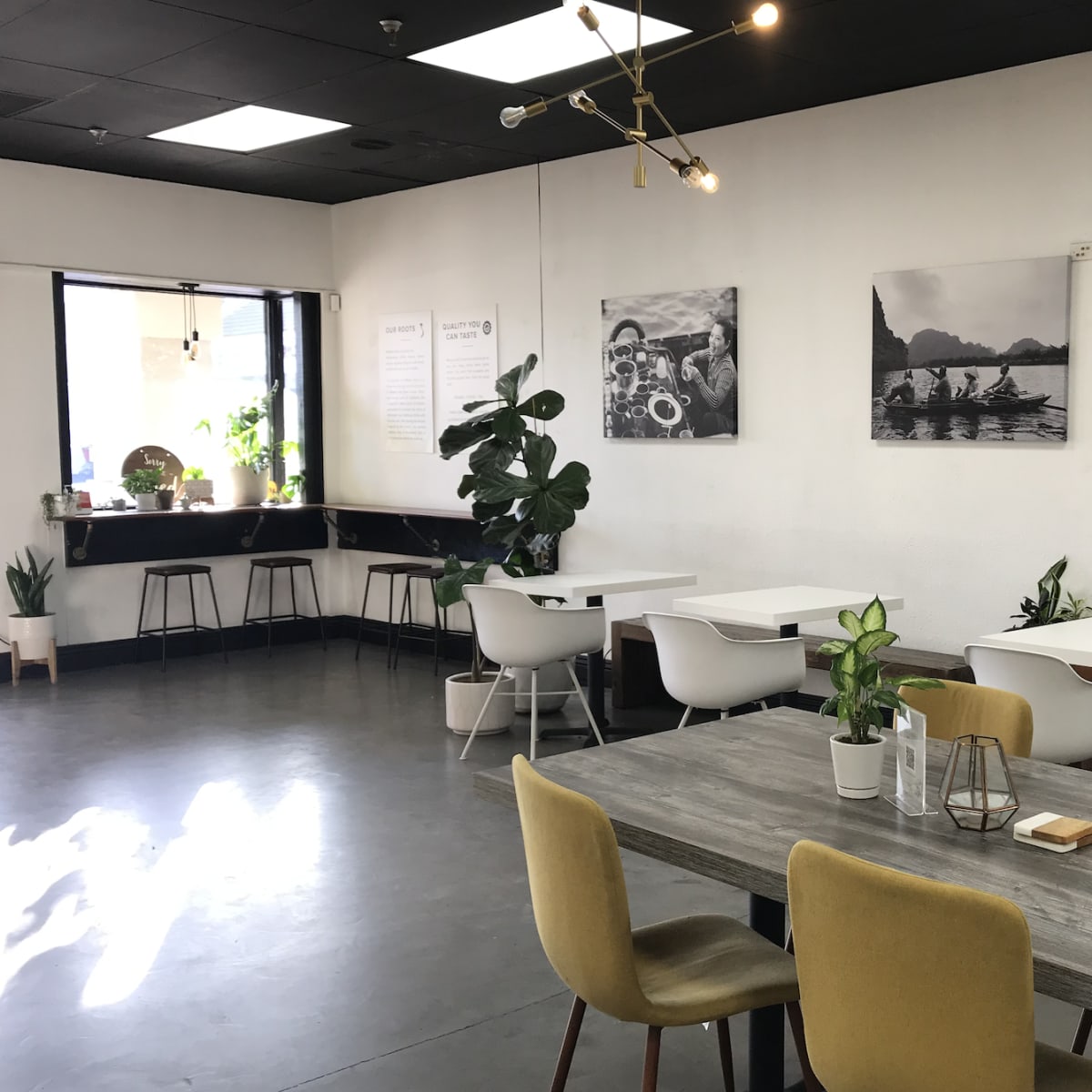 Modern Venue - Coffee Shop Space Located in Anaheim Hills, Orange ...