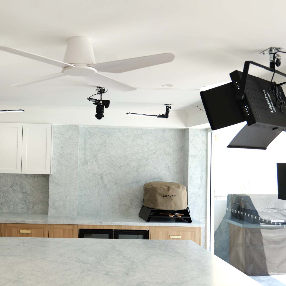 Coastal Studio Kitchen Marble Modern, SHELL COVE | Production | Peerspace