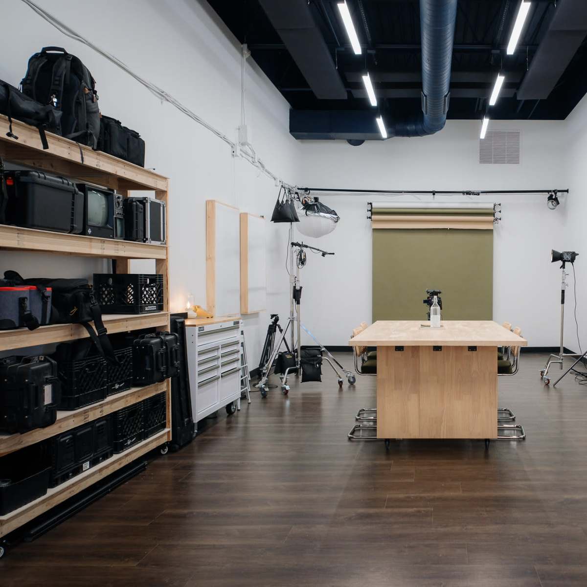 Minimal Photo & Video Studio with Tall Ceilings and Controlled Lighting ...