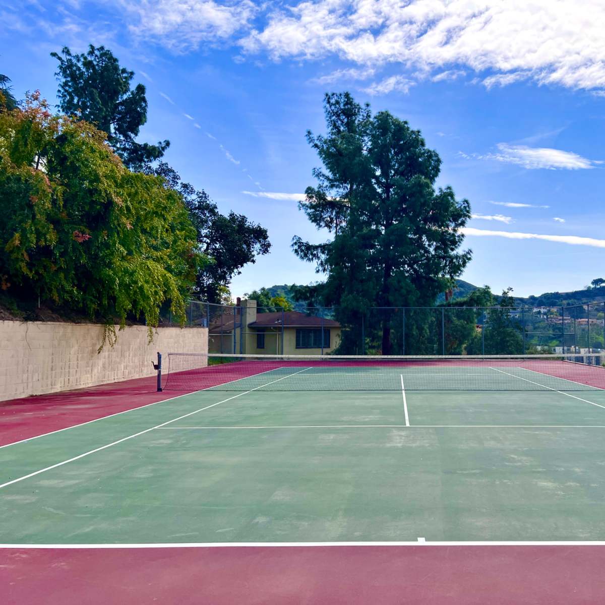 Sunshine Pool and Tennis Court, Glendale, CA | Production | Peerspace