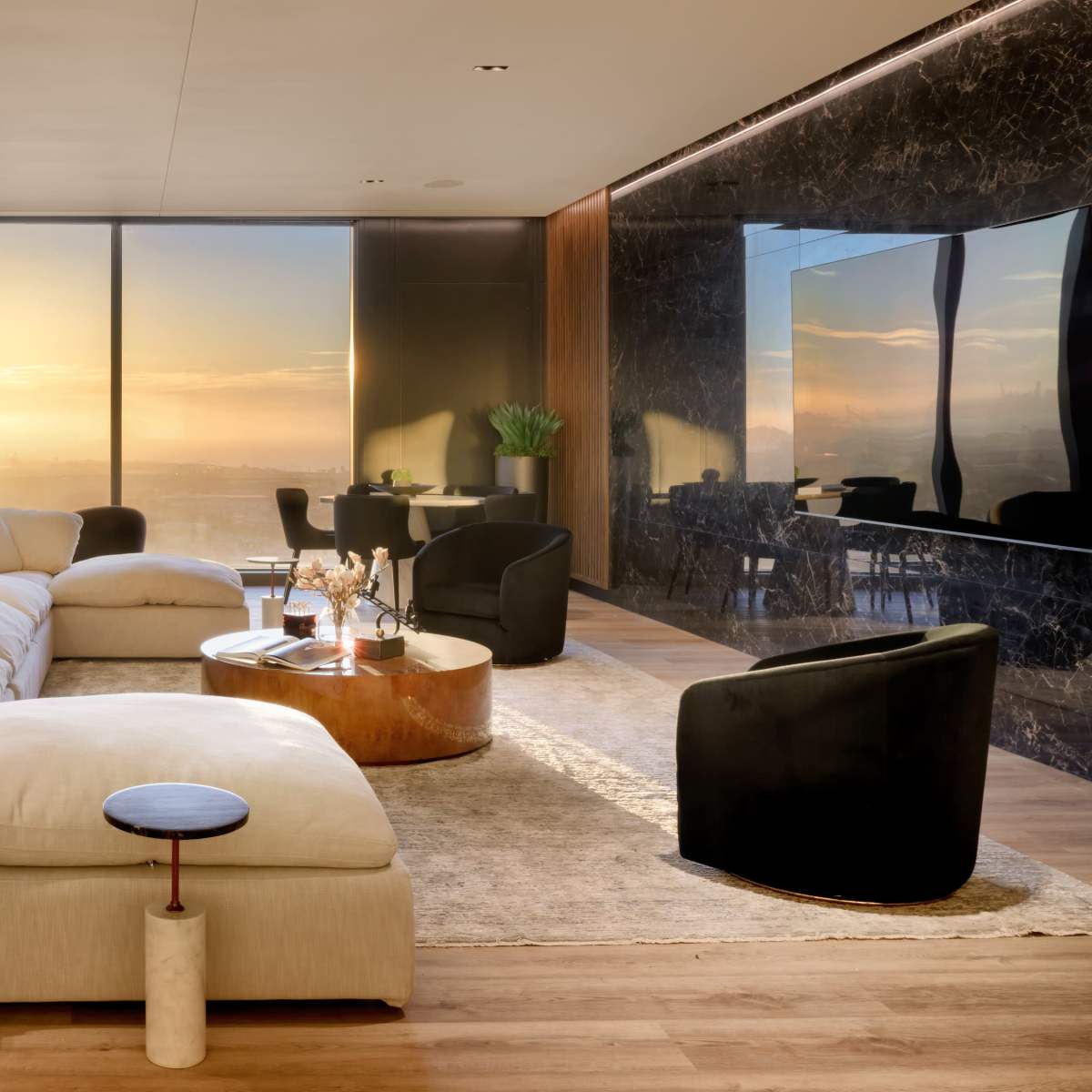 39th Floor Conference Room with 360 views of SF Bay Area, Oakland, CA ...