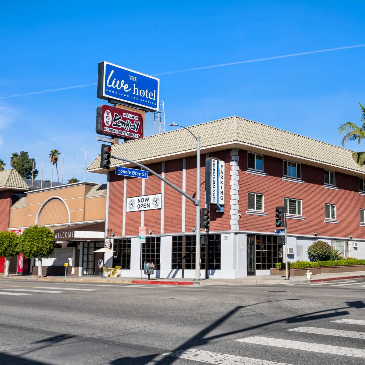 Modern Hotel Lobby and its amenities (Banquet Hall, Pool area, Rooms ...