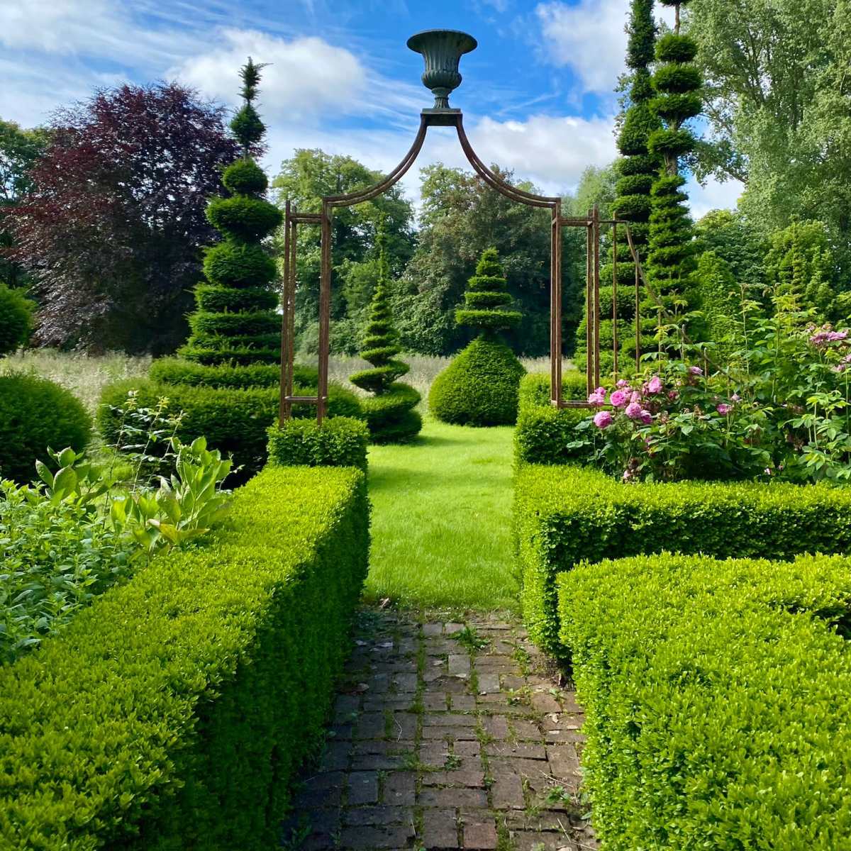 Historic Georgian Countryside Manor near STAMFORD, London | Production ...