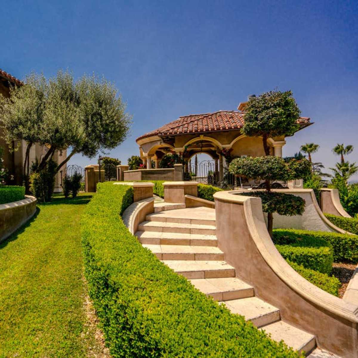 Gorgeous Villa Estate in a breathtaking and beautiful grounds, Whittier ...