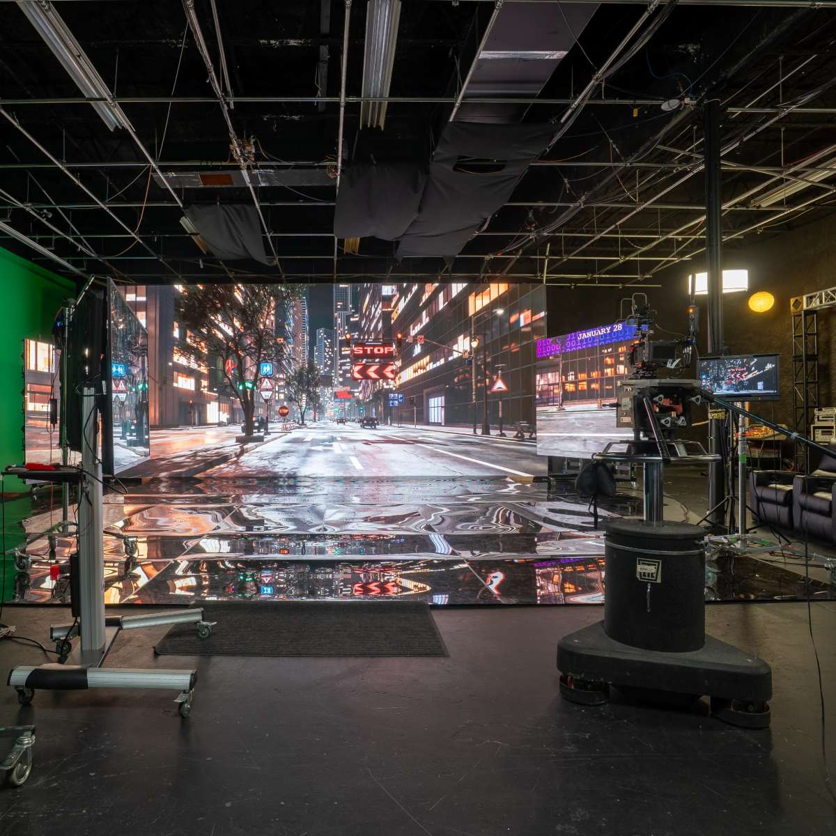 Large Film Studio with LED Volume Wall | 24 ATL, Doraville, GA ...