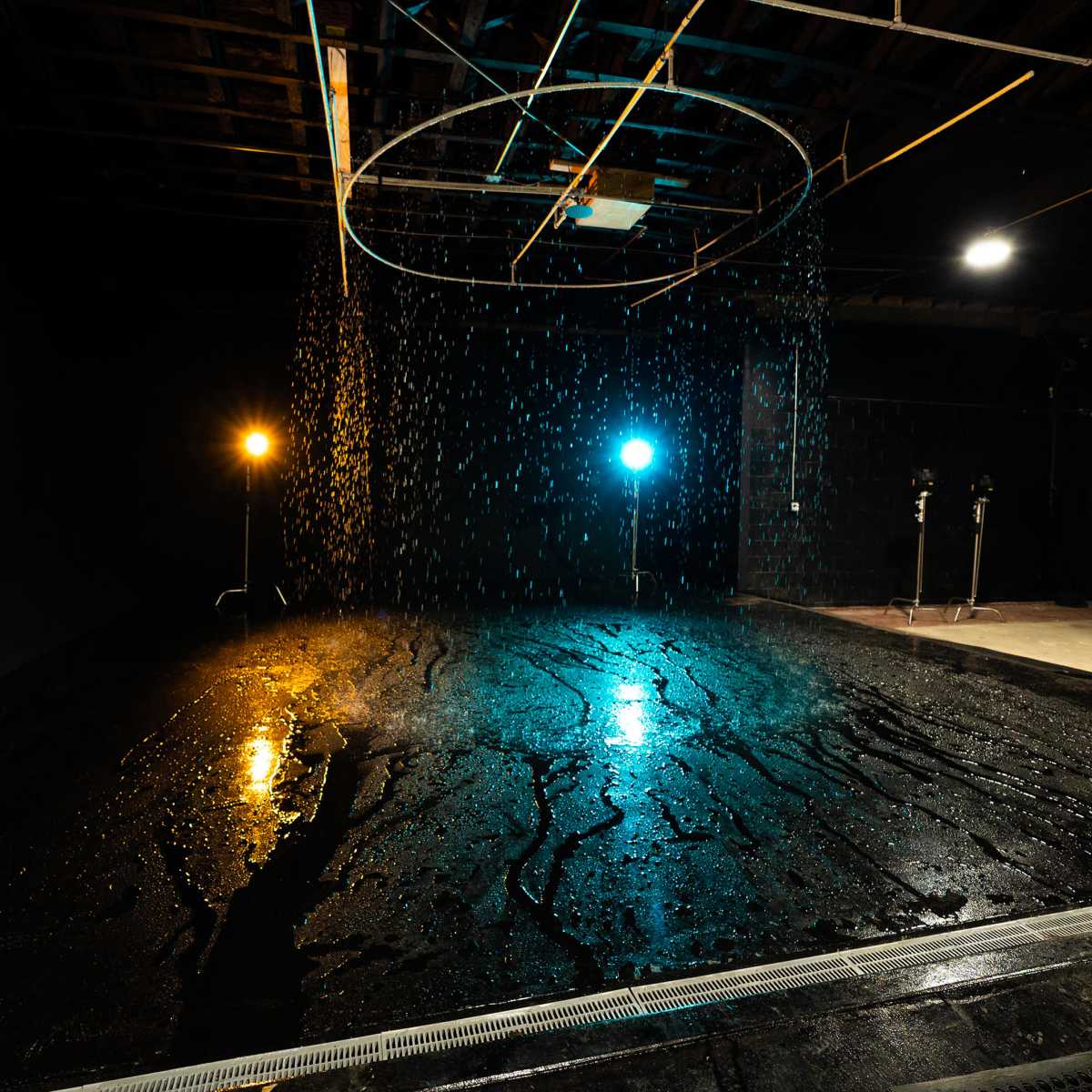 Rainroom. Car Photo Studio for rent with a large black cyclorama wall & Rain Feature - Metro 5 ...