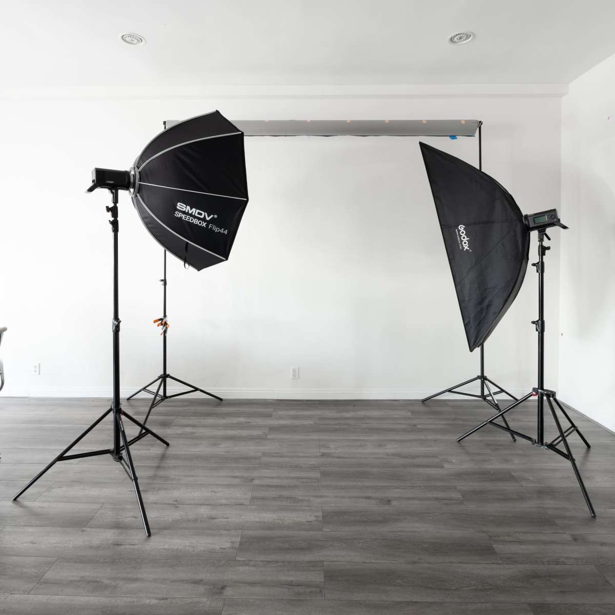 Radiance Photography Studio | Multi-room Photo Studio On The West Side ...