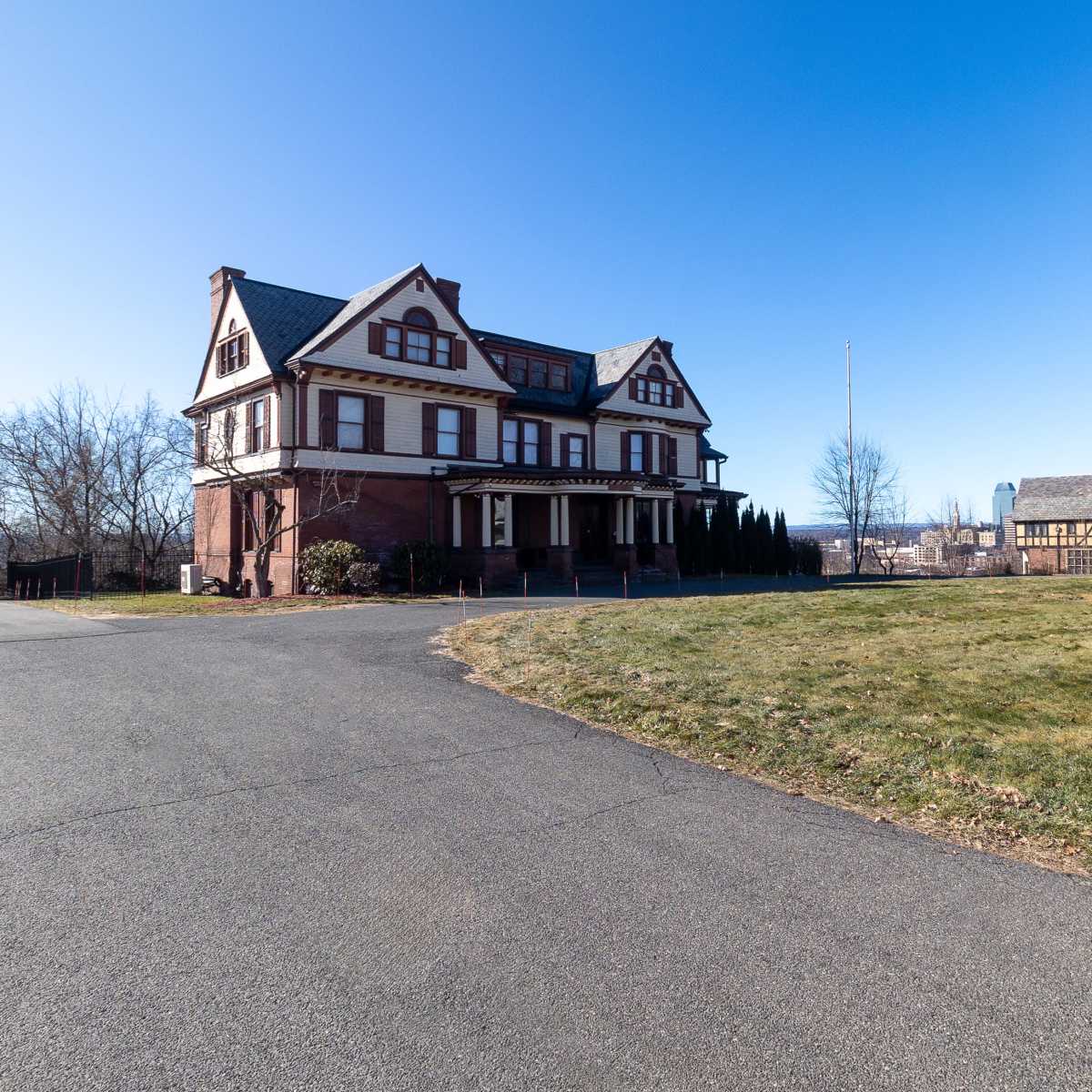 Exclusive Historic Valentine Mansion, SPRINGFIELD, MA | Event | Peerspace