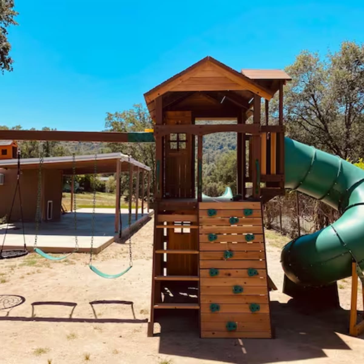 Private mountain retreat - perfect for parties, weddings, birthdays or ...