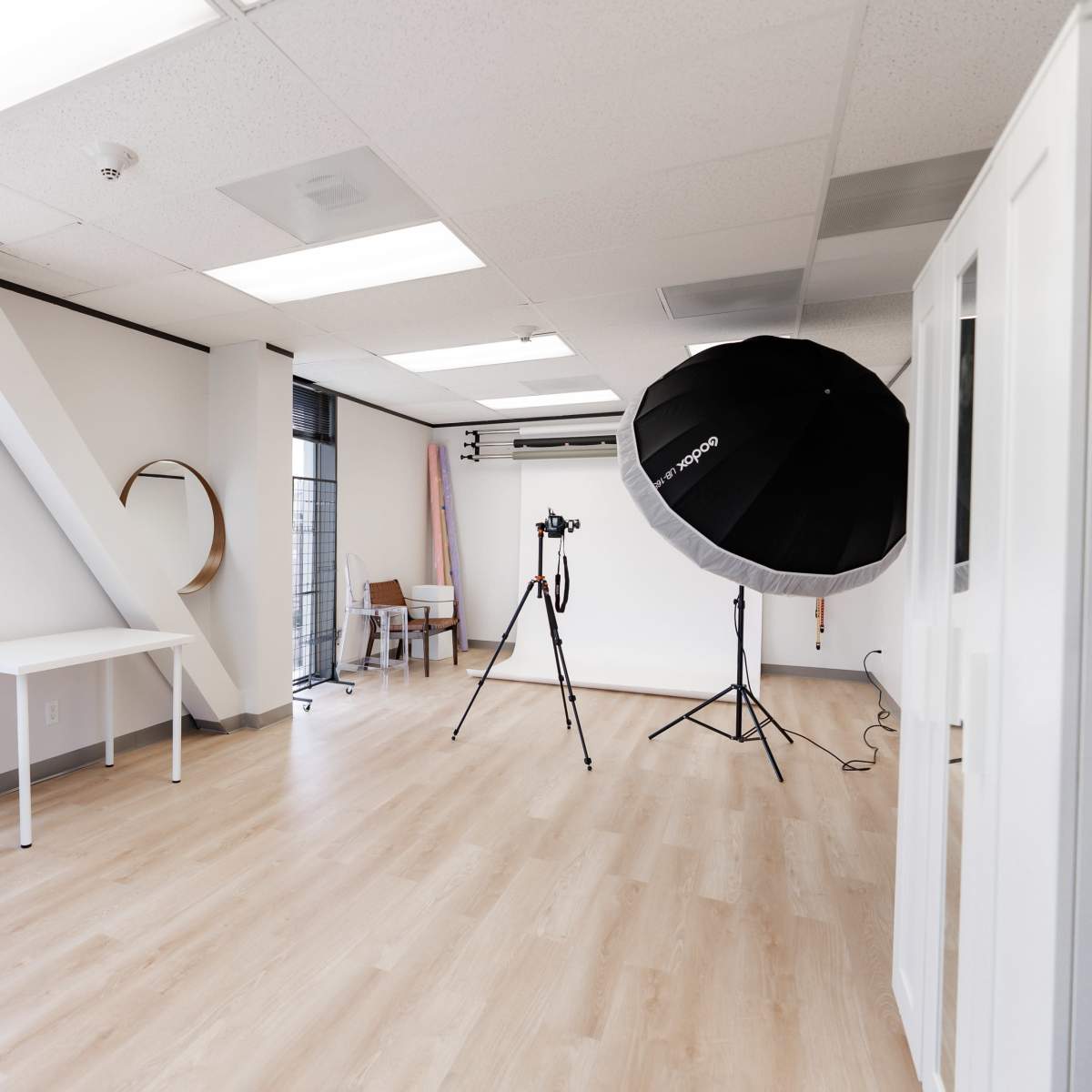 Self Portrait Studio in Houston near Memorial/Galleria, Houston, TX ...