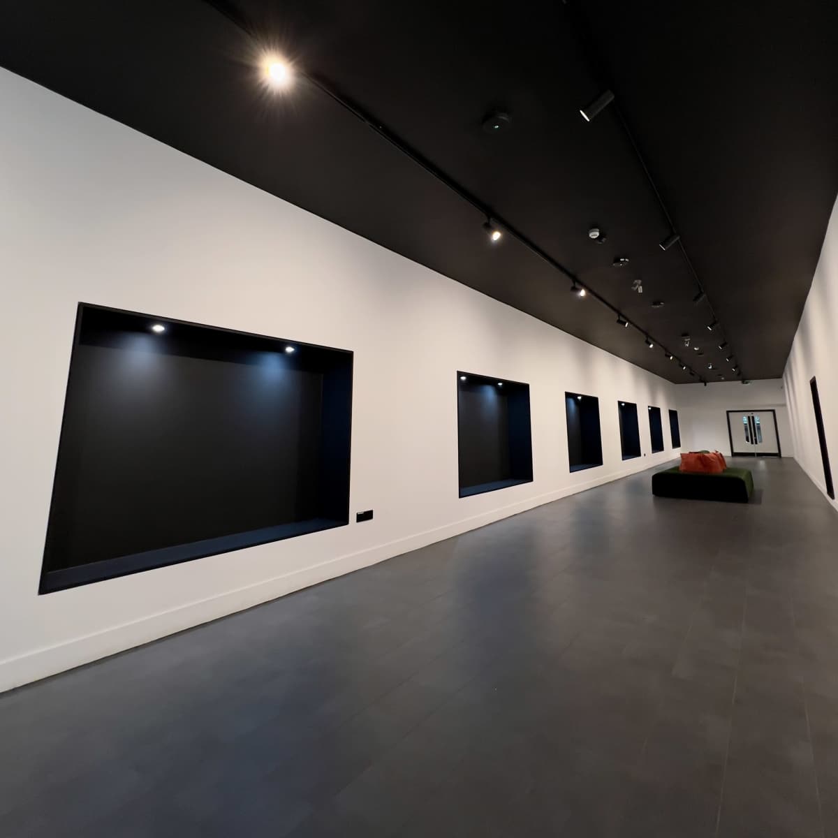 Smolensky Gallery | Contemporary Art Gallery in Manchester ...