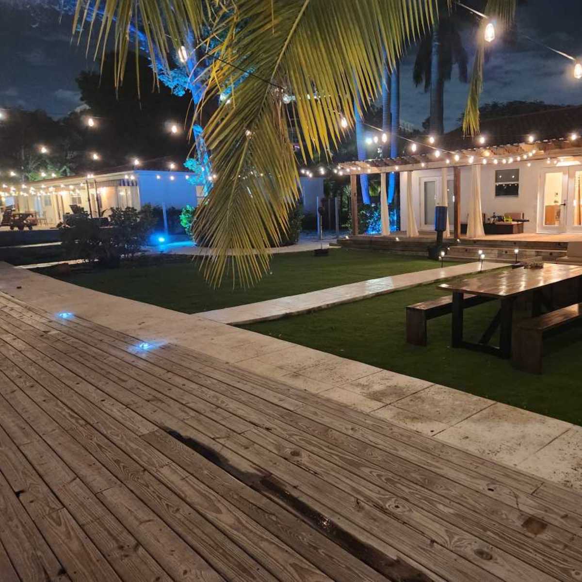 80 foot yacht waterfront property, large outdoor area, access to two ...