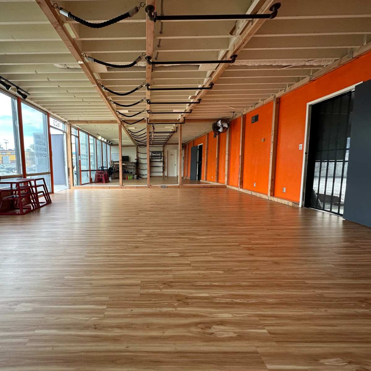 Heart of Inglewood Ladera Heights Fitness Studio w/ Industrial DYI ...