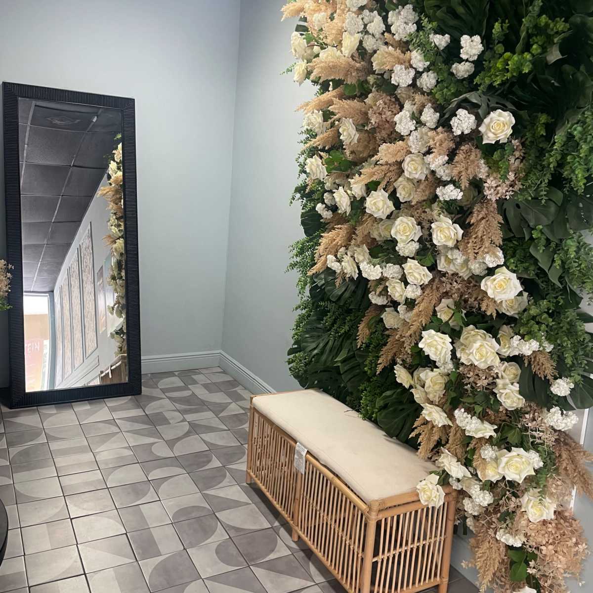 Tampa baby shower or bridal shower venue, Odessa, FL | Off-Site | Peerspace