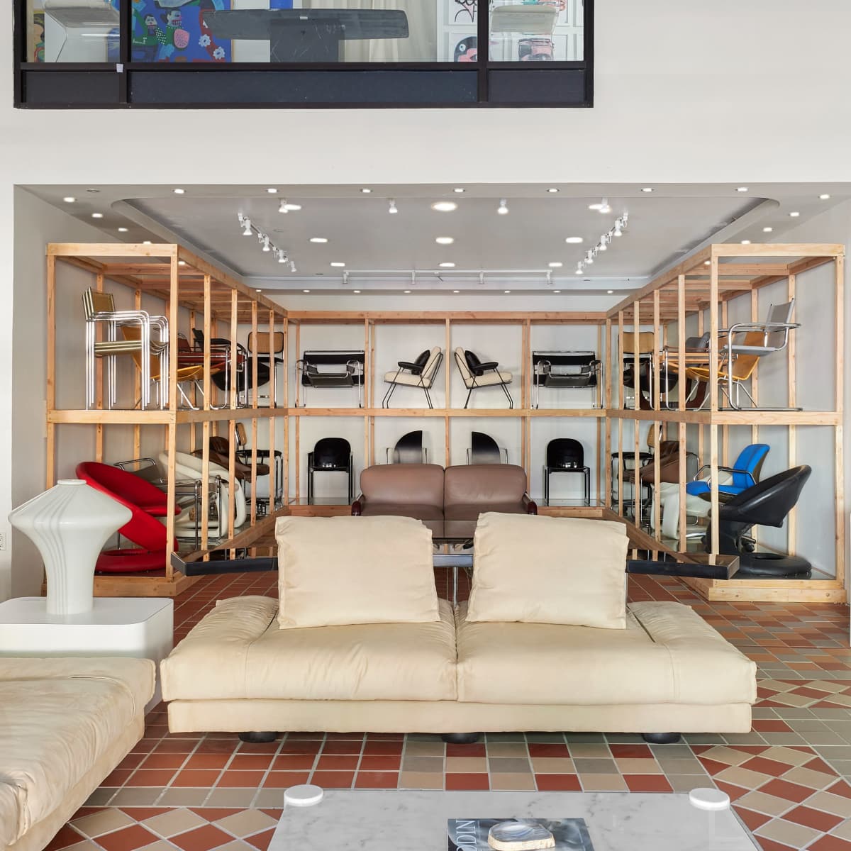 Two-Story, 3000 sqft, Large, Bright & Airy Art Gallery & Collectible ...