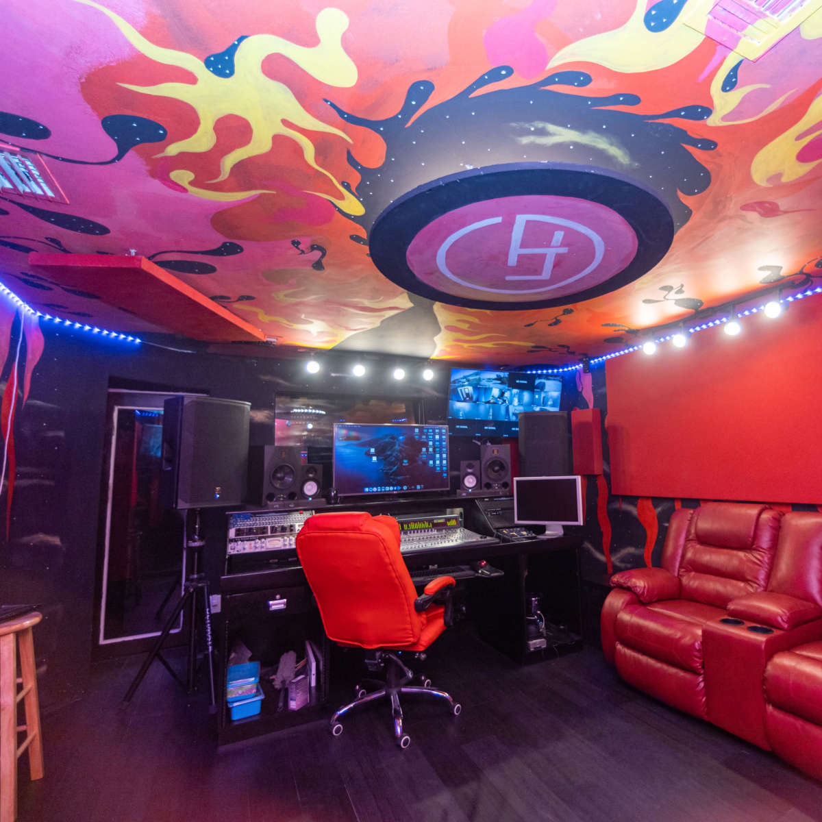 Miami Black Panther Recording Studio Rental, Miami Gardens, FL | Event ...