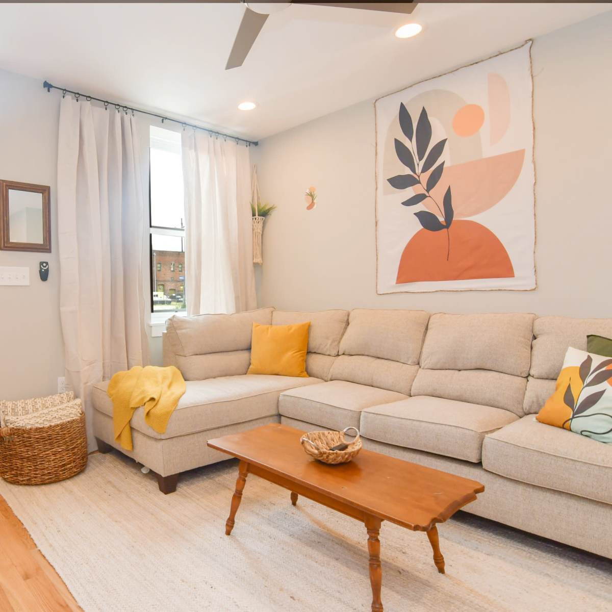 Downtown Adjacent with Rooftop Views, Baltimore, MD | Event | Peerspace