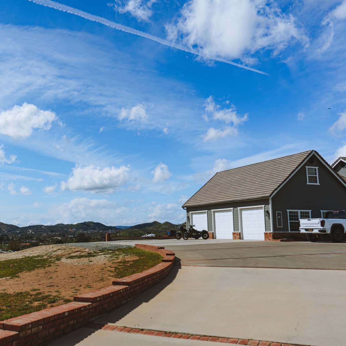 Five acre ranch on the outskirts of town, Agua Dulce, CA | Production ...