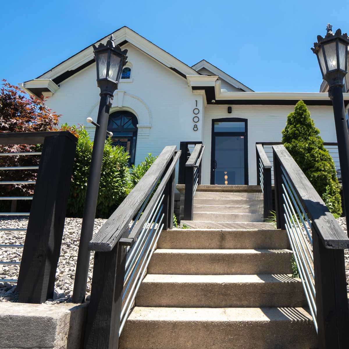 Large Music Row Podcasting Studio, Nashville, TN | Production | Peerspace