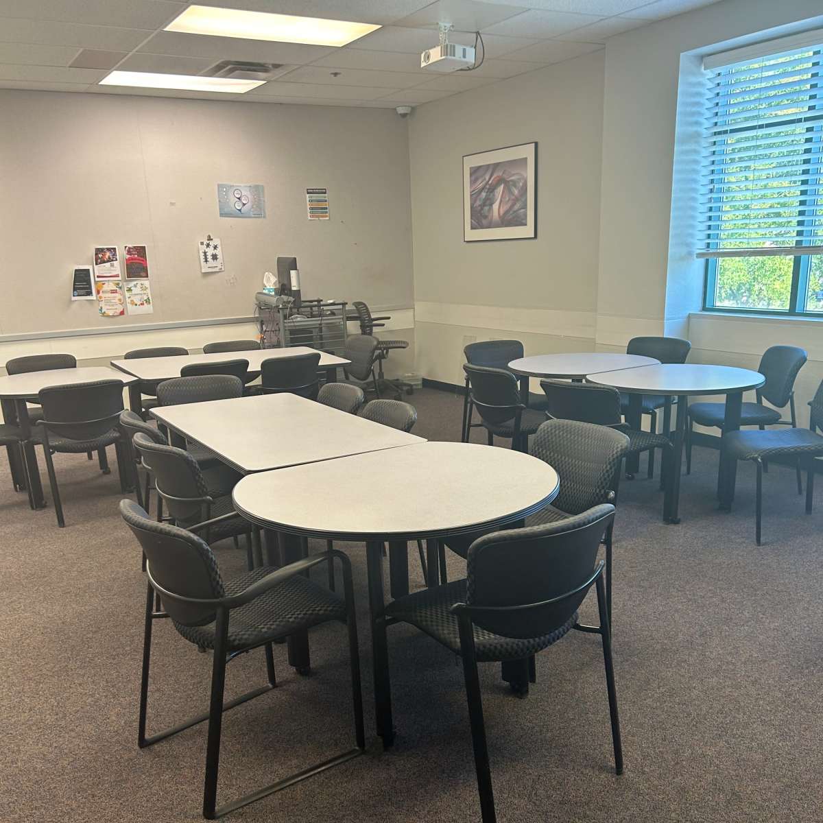 Small Classroom, Tempe, AZ | Off-Site | Peerspace