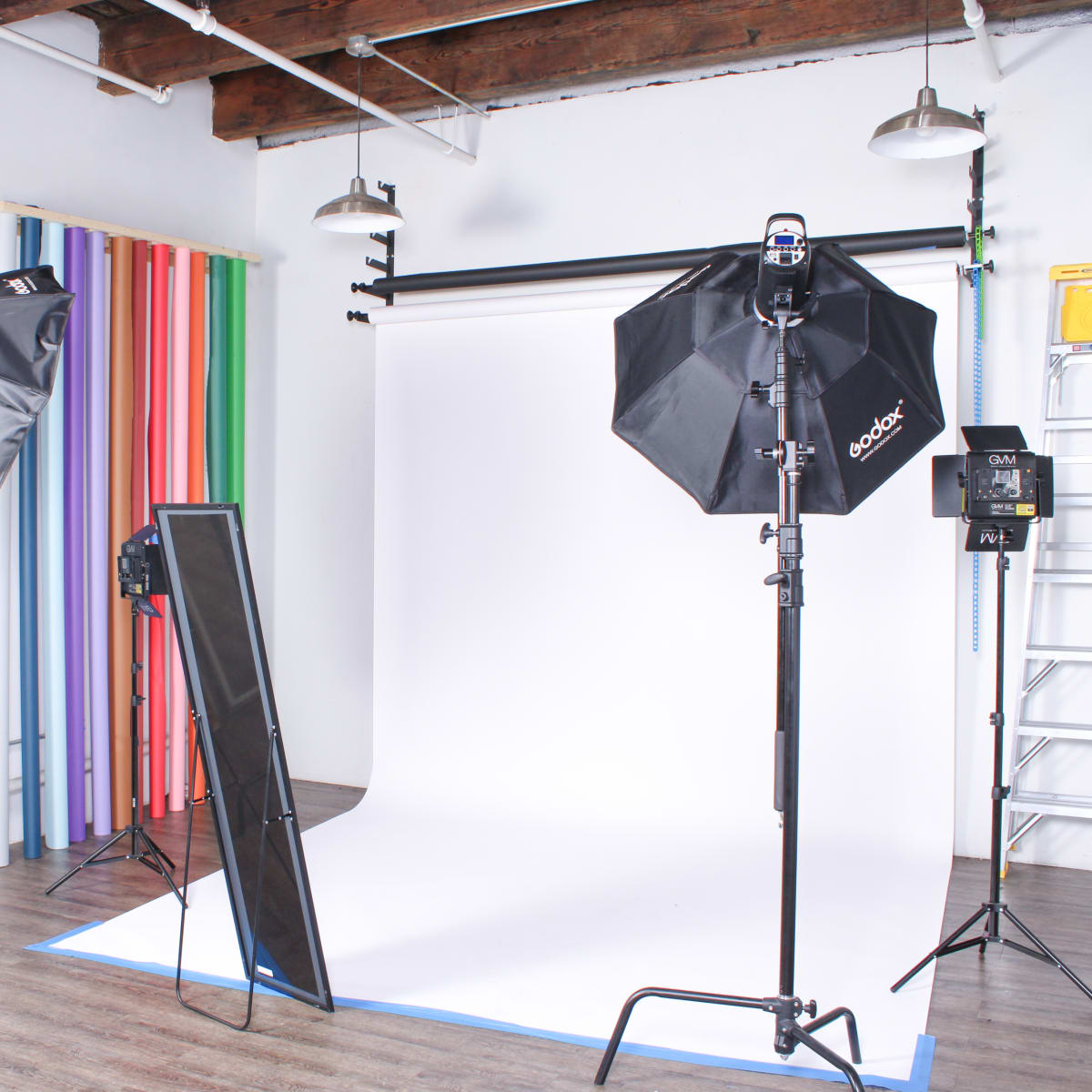 Unique Studios At Downtown Chicago #2, Chicago, IL | Production | Peerspace