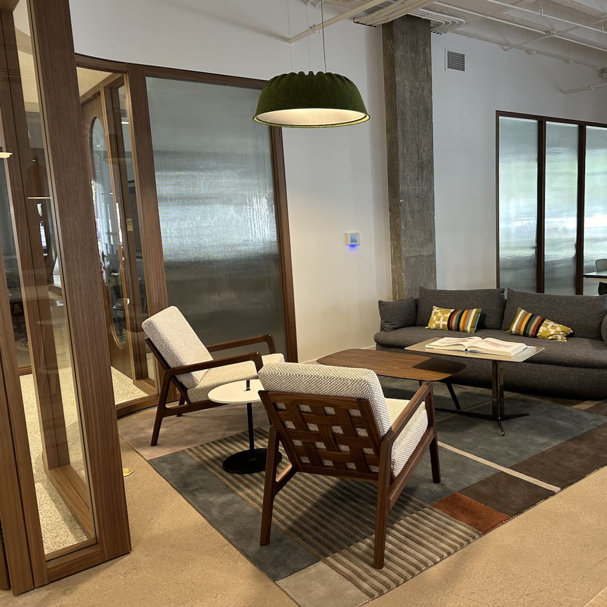 Luxury Capitol Hill Meeting Space with Conference Room - Suite 130 ...
