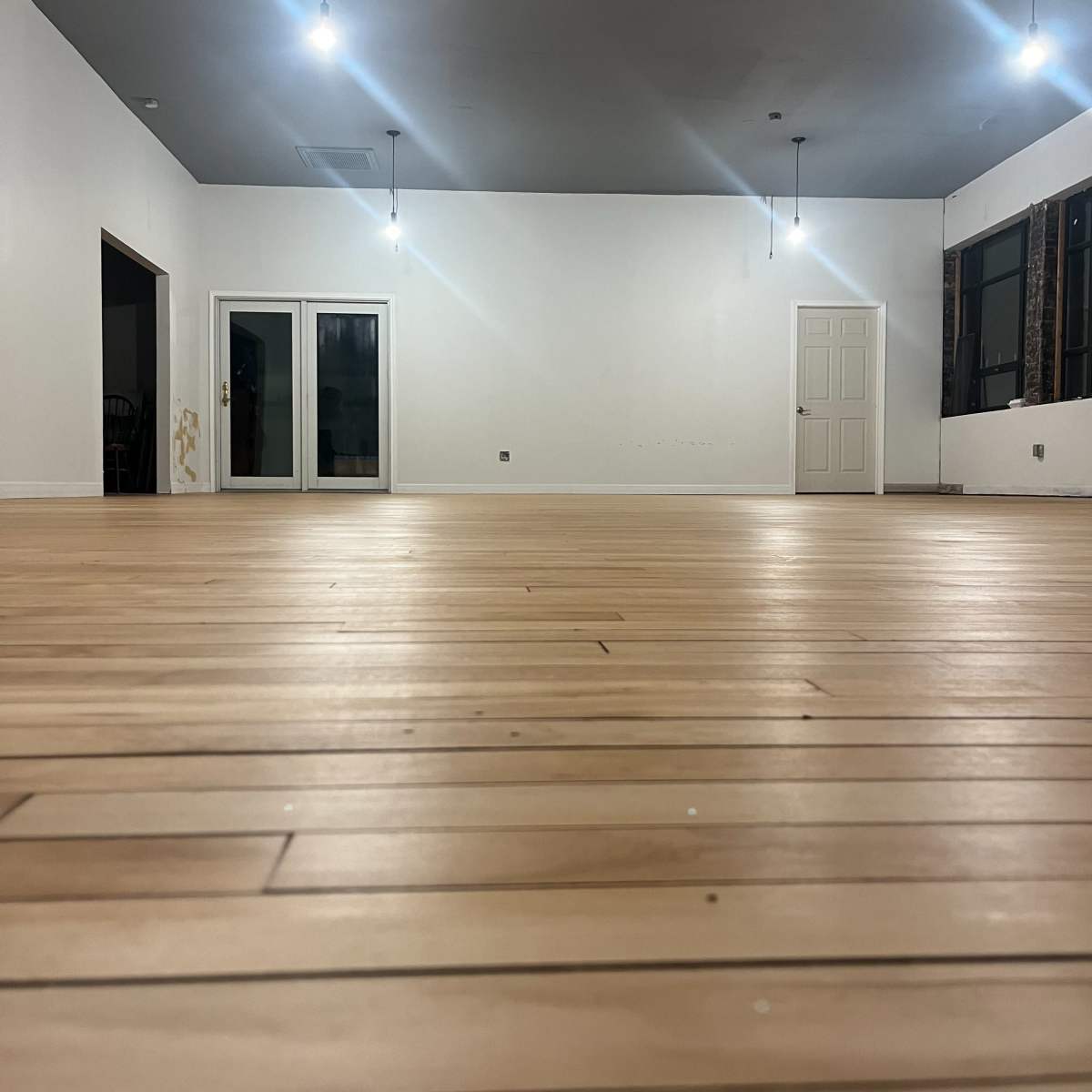 Downtown Lorain Venue with view of Broadway, LORAIN, OH | Event | Peerspace