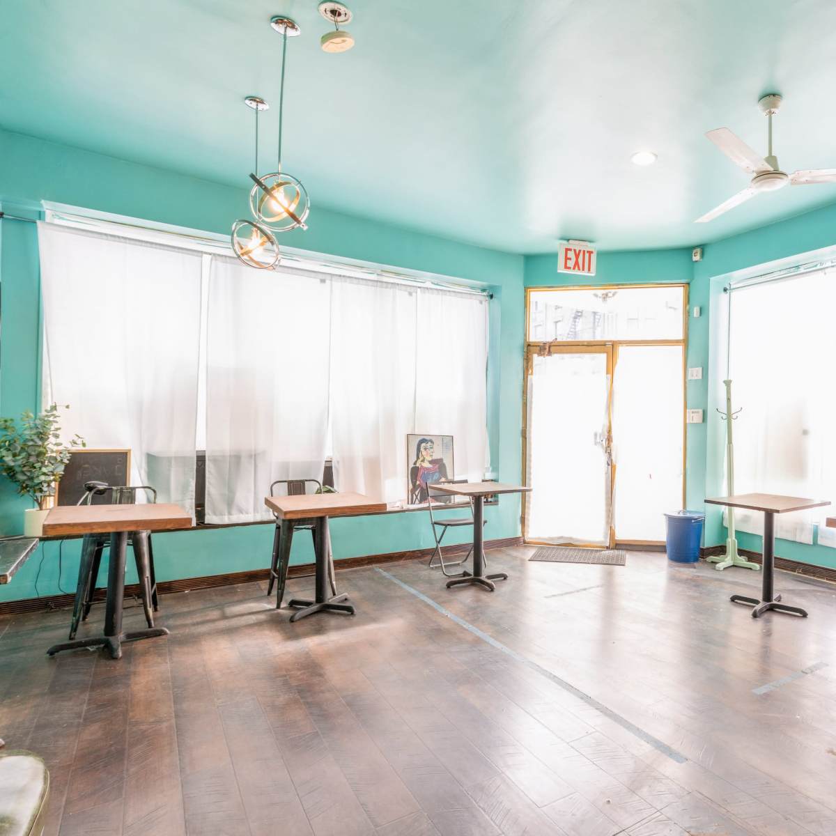 Beautifully Renovated Bright and Airy Storefront and Event Space in Bed ...
