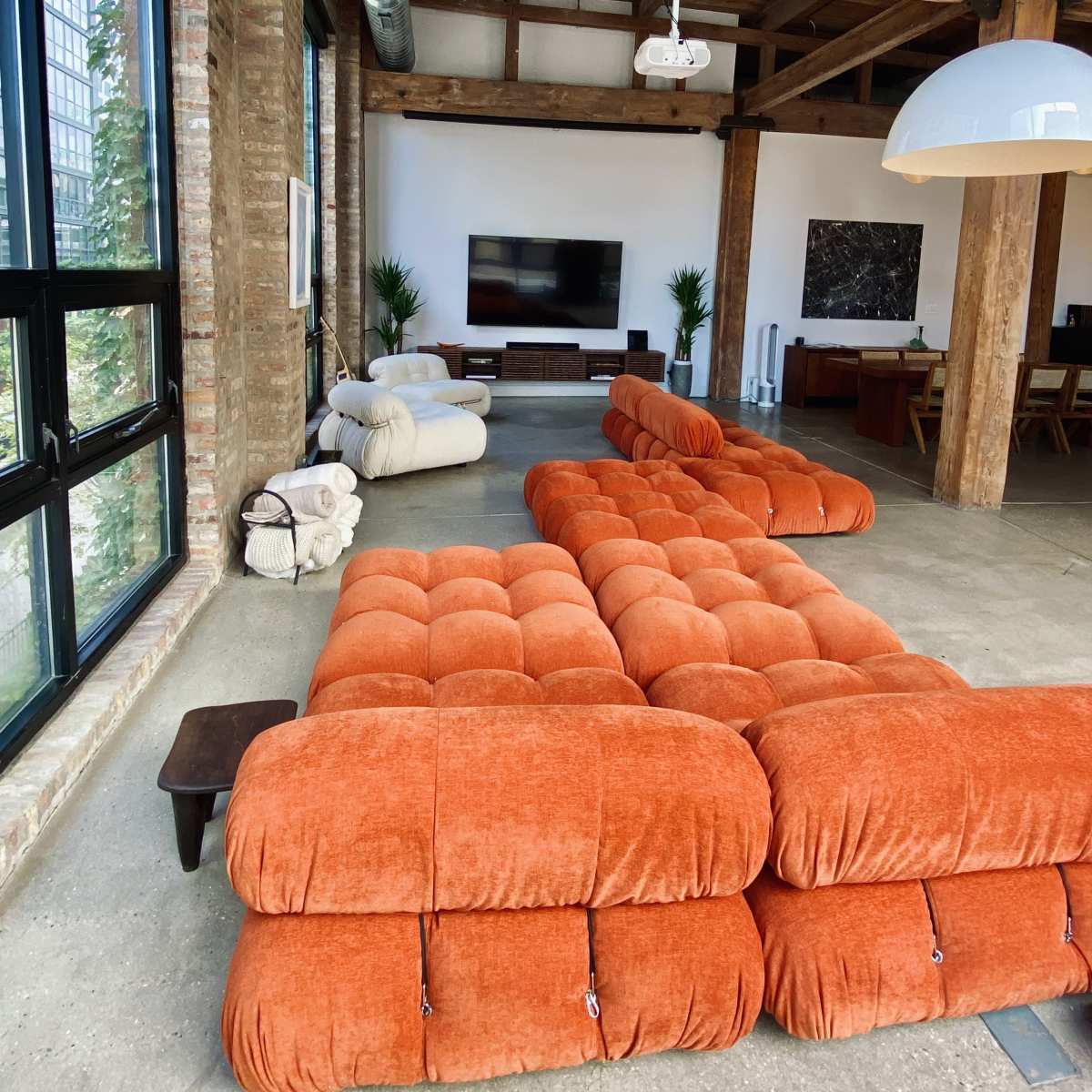 Massive Luxury Designer Loft - West Loop Prime Location, Chicago, IL ...