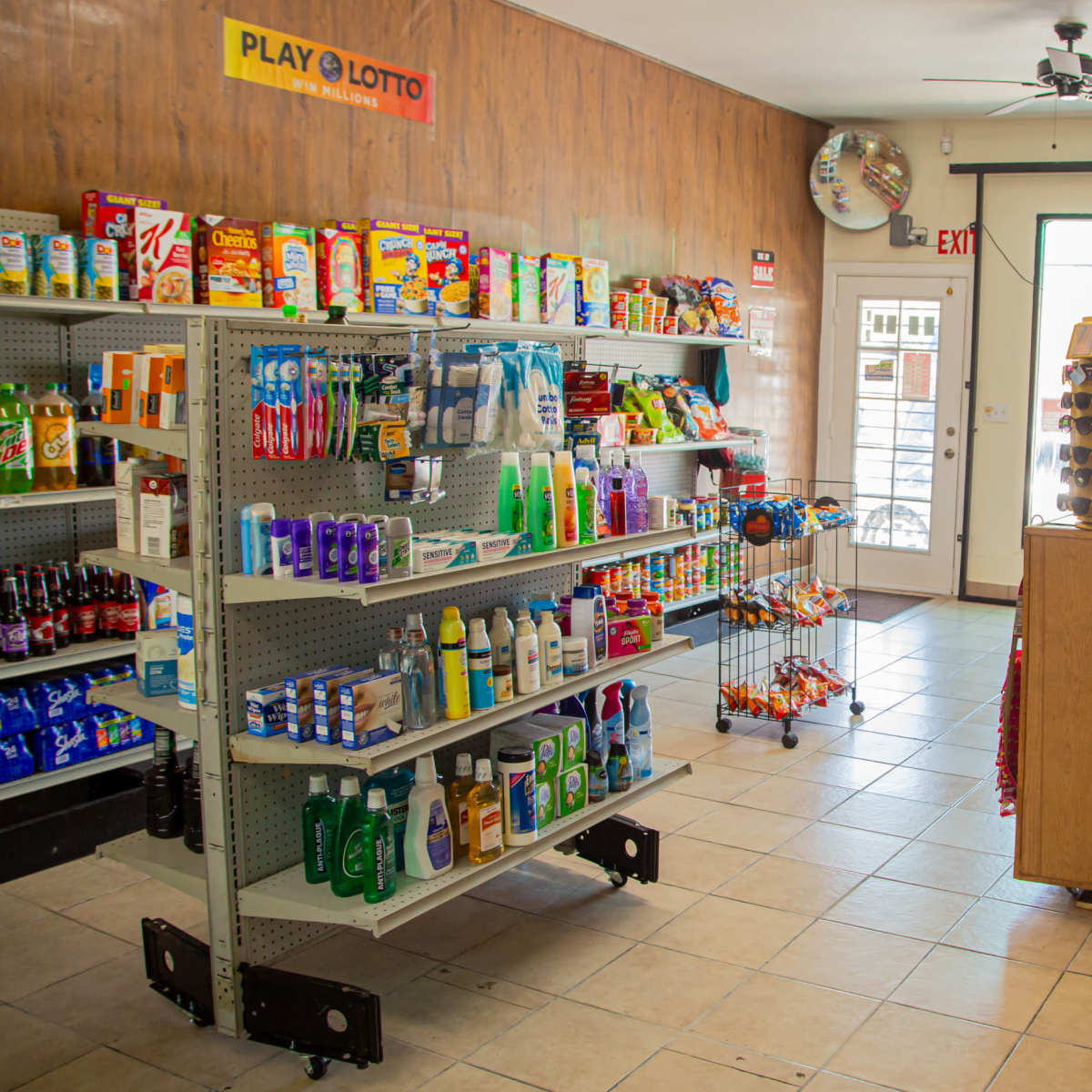 Retro Convenience / Liquor Store Set, North Hollywood, CA | Production ...