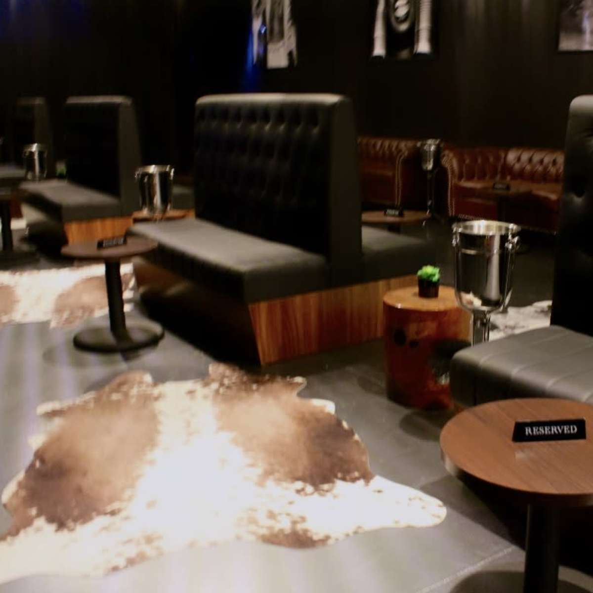 UPSCALE LUXURY LOUNGE WITH FULL SERVICE, Greensboro, NC | Event | Peerspace