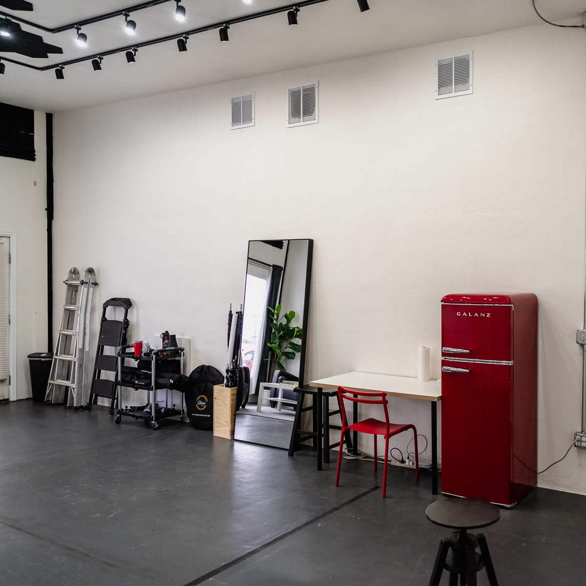 Vibrant and versatile creative studio nestled in Lowry, Denver, Denver ...