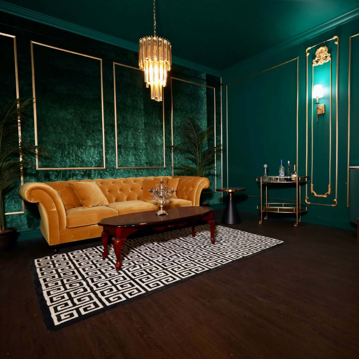 Luxurious Green Velvet Production Studio, Atlanta, GA | Production ...