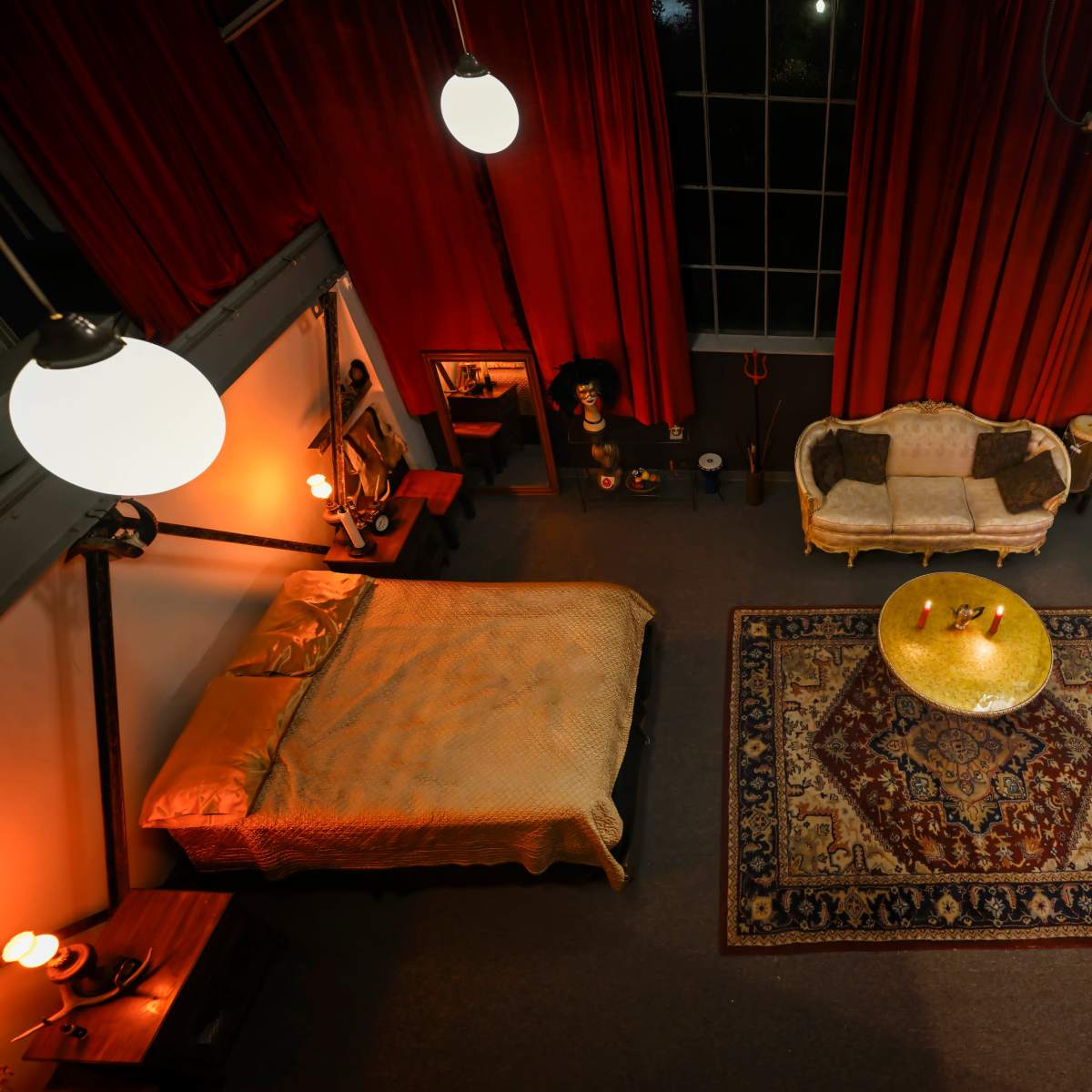Vintage Luxury Boudoir studio with panoramic windows and multiple sets ...