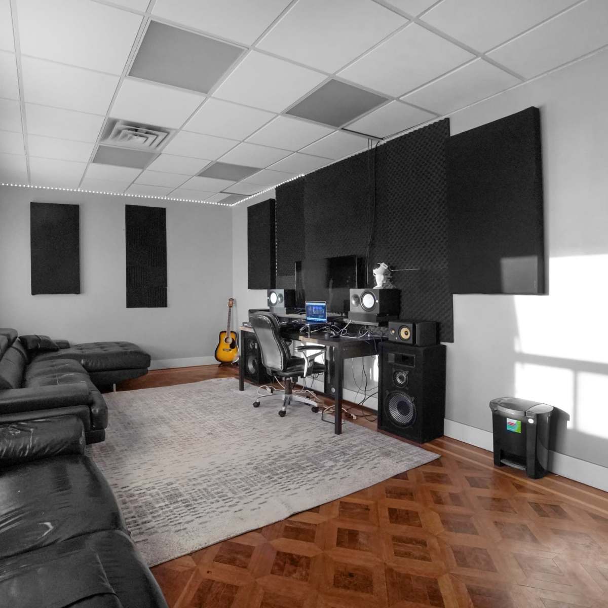 Versatile and Spacious Event Studio, Ottawa | Event | Peerspace
