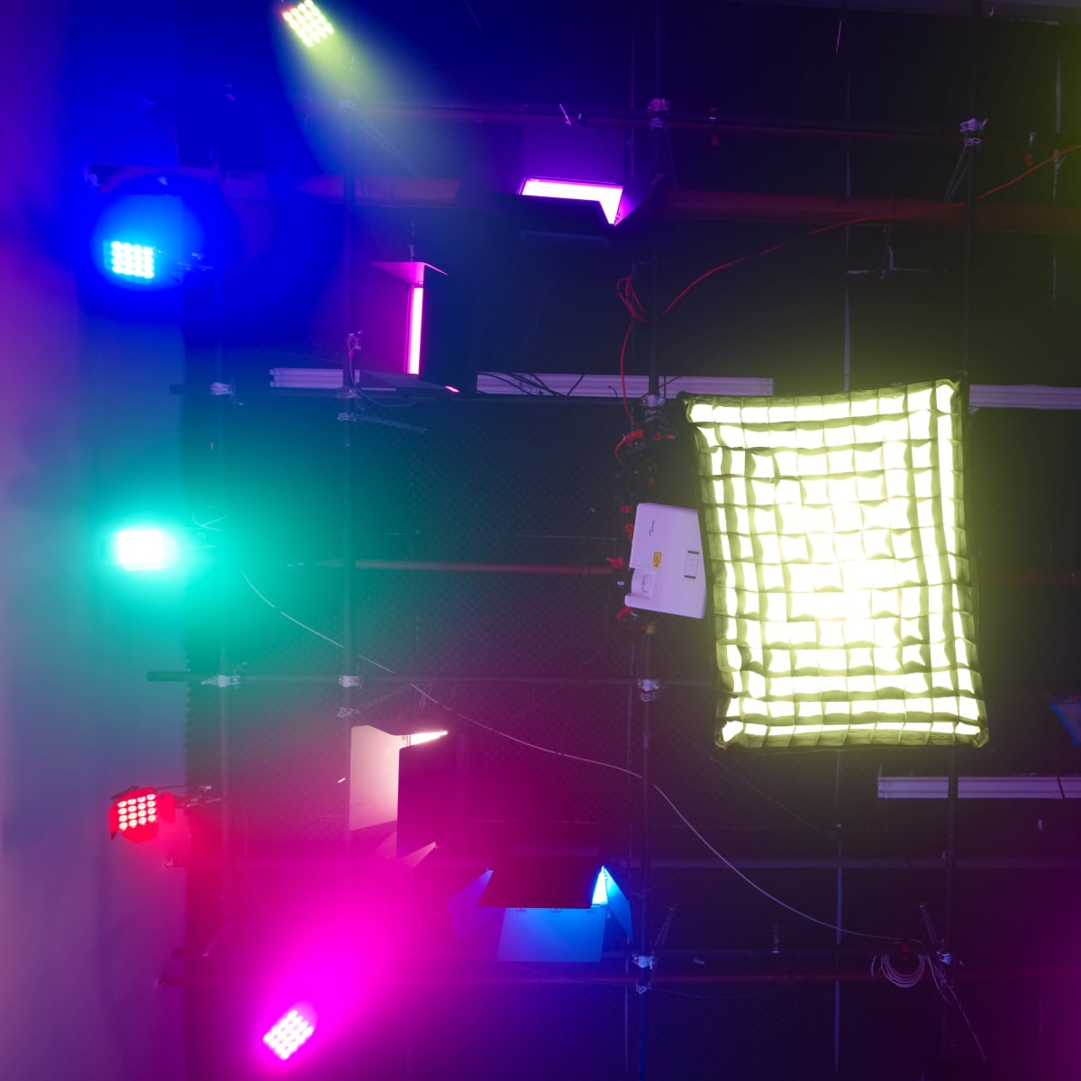 Stoodio One | Spacious studio with pre-rigged RGB LED lighting package ...