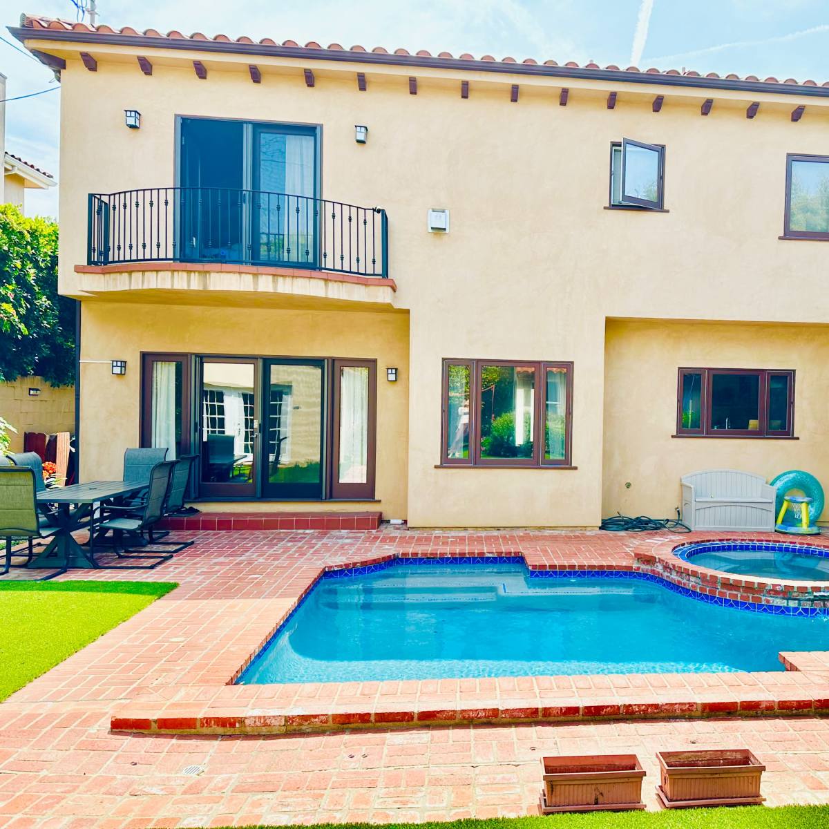 Idyllic Backyard Space with Pool, Guest House, Lounge, Los Angeles, CA ...