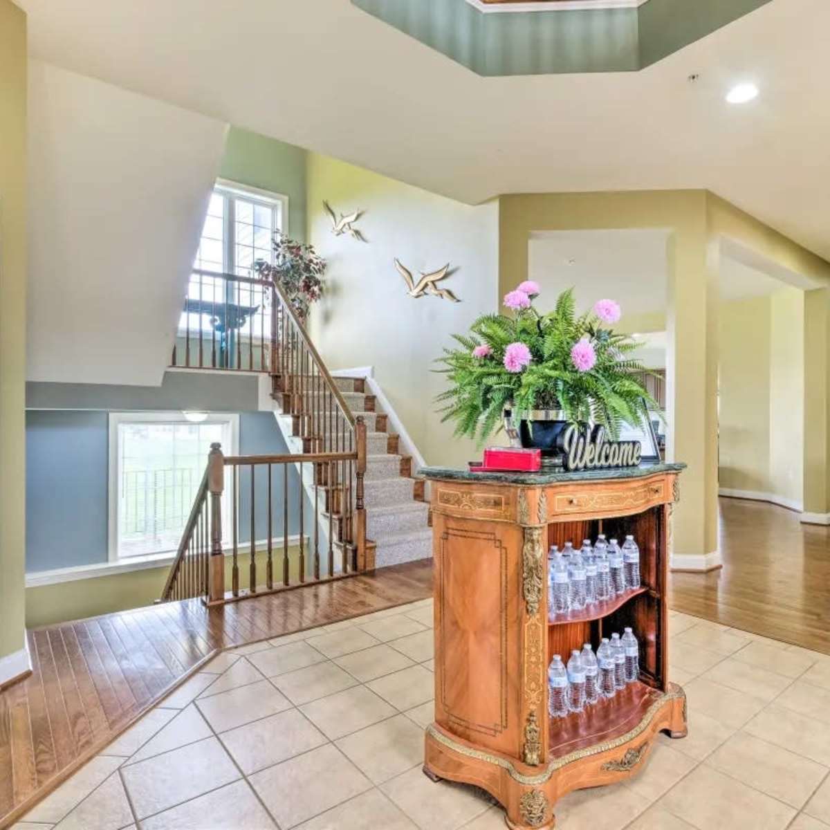 Lux Estate with Photo Shoots/Filming areas, Theatre, Game Room, and ...